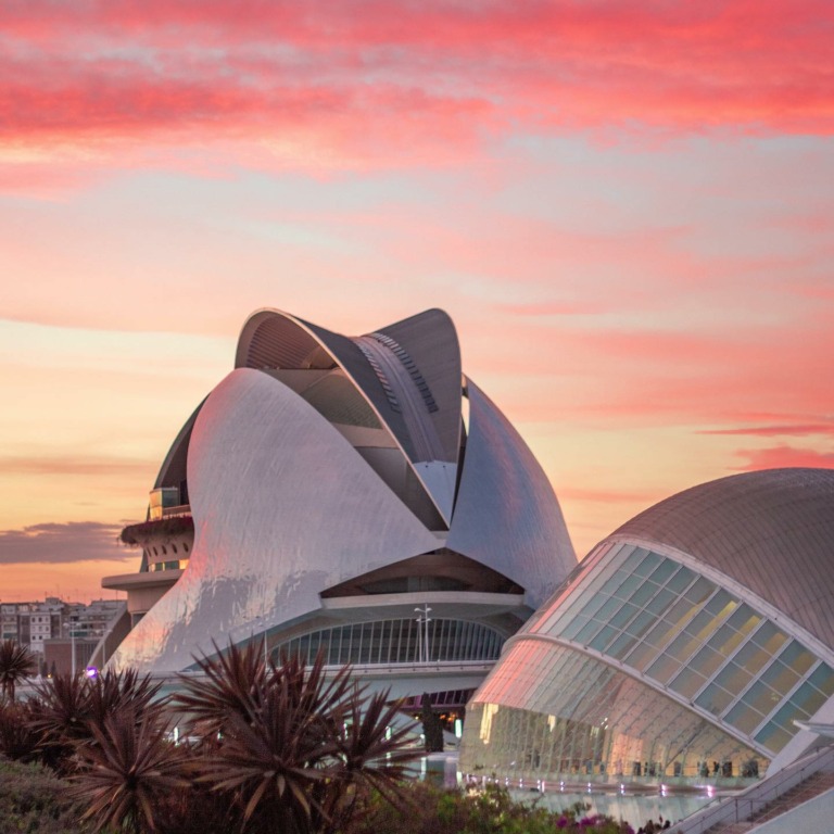 Buitenlandse stage HBO? AE Internships | Abroad Internship